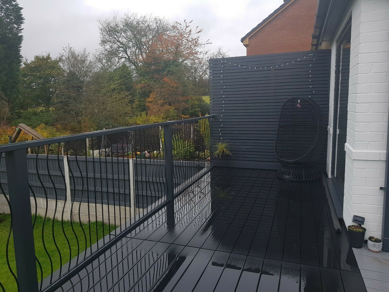 Wavy or Straight Black Metal Decking Panels. Steel Garden Fence Spindle ...