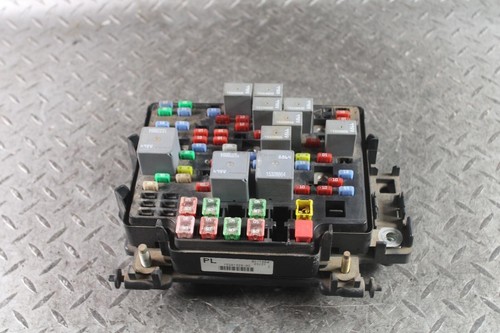 03-05 Silverado Electronic Motor Engine Fuse Relay Power Distribution ...