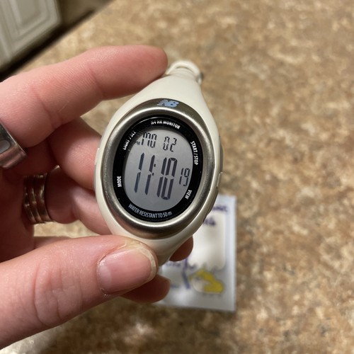 New Balance N4 White Silicone Strap Digital Dial Heart Rate Monitor ...