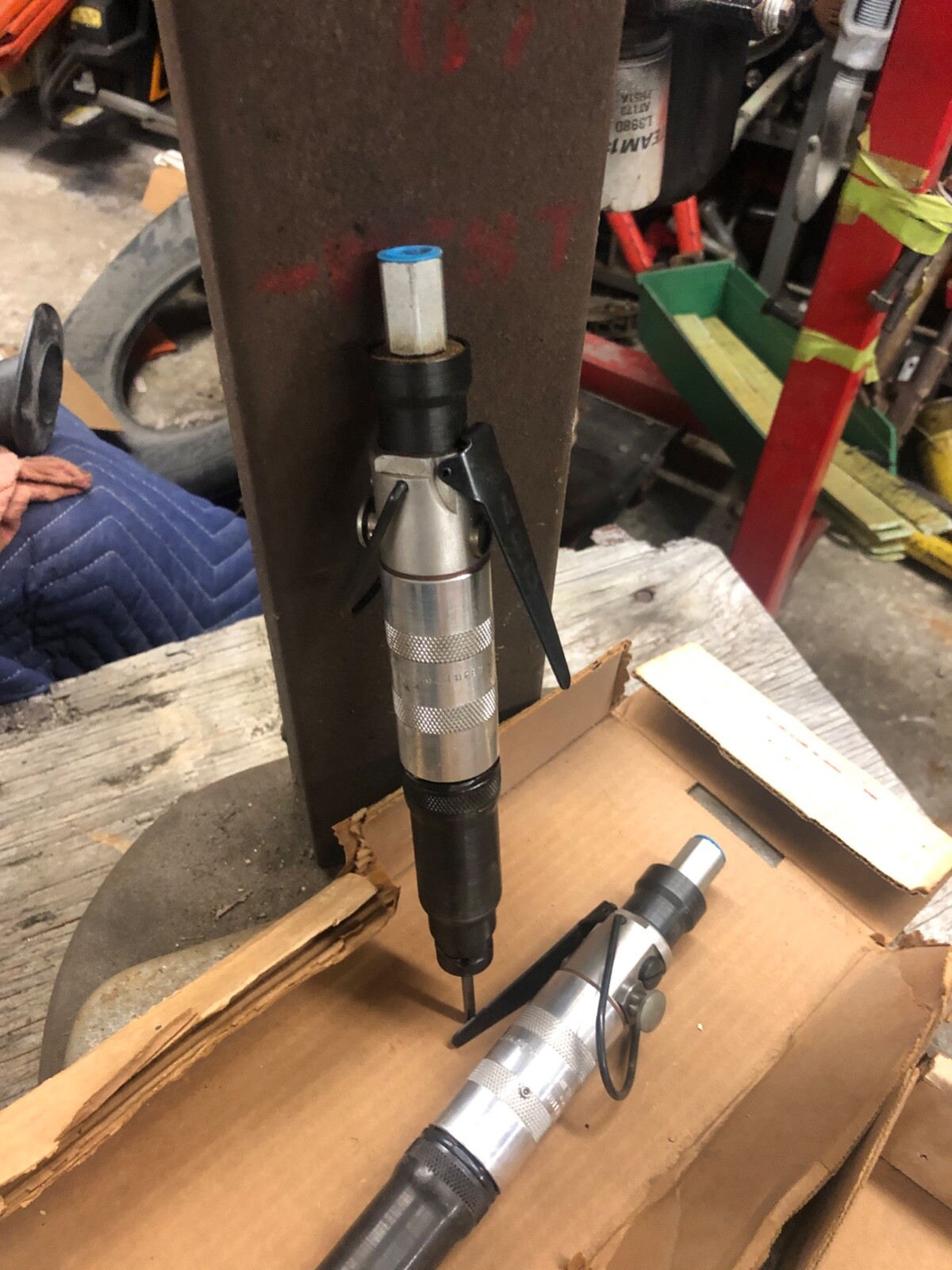 ARO CORP PNEUMATIC INSERT AIR TOOL SCREWDRIVER 7501C | eBay