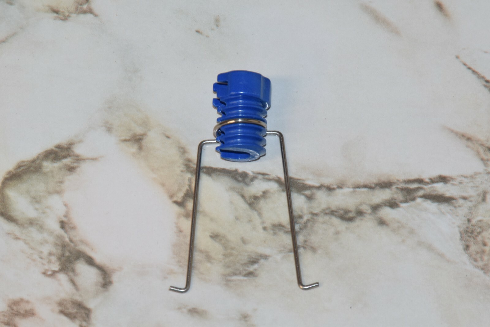 Juniper Networks Cord Retainer Retention Clip Assembly | eBay