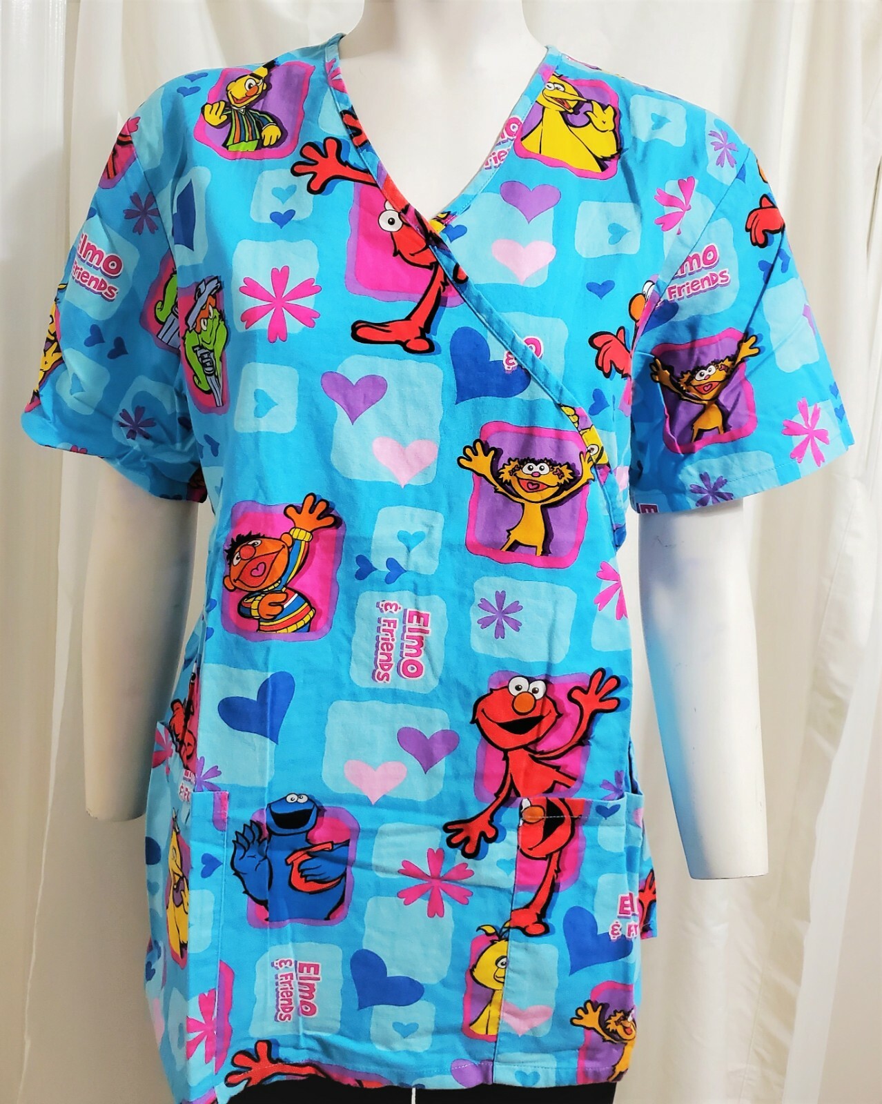 Sesame Street Women's Scrub Top Featuring Elmo & Frie… - Gem