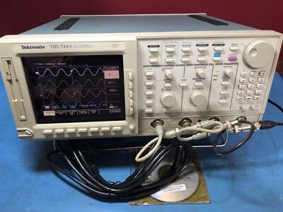 Oscilloscopes - Oscilloscope W Instavu