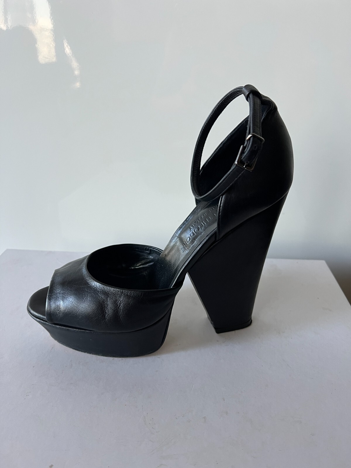 SCANLAN THEODORE $700 Black Leather Platform,Heels, Sandals, Shoes 39IT ...
