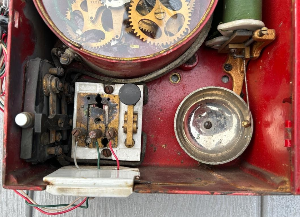 GAMEWELL FIRE ALARM TELEGRAPH INNER BOX MECHANISM TAPPER BELL & WINDING ...
