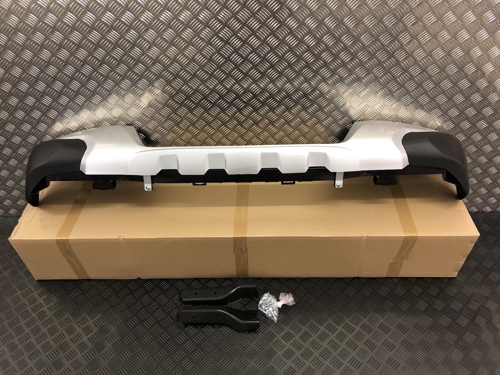 Mitsubishi L200 Rear Bumper Step For Warrior Triton Barbarian 2015-2019 ...