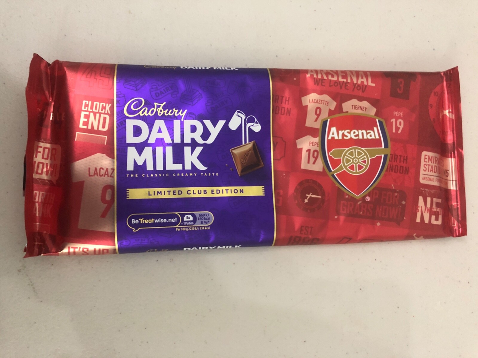 Cadbury Dairy Milk Chocolate Bar - 360g Arsenal Football Club Limited ...