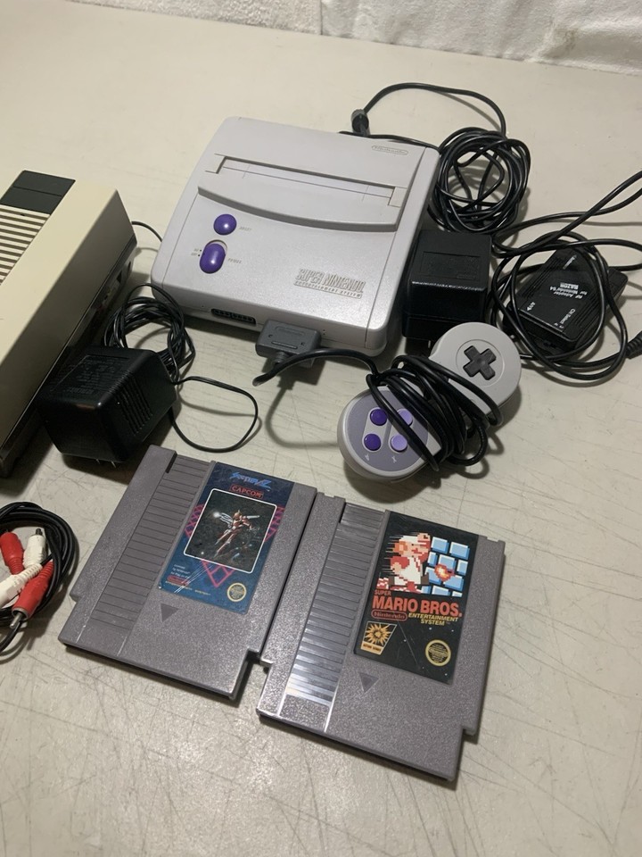 Nintendo NES Gray Video Game Console Super Nintendo With Two Games | eBay