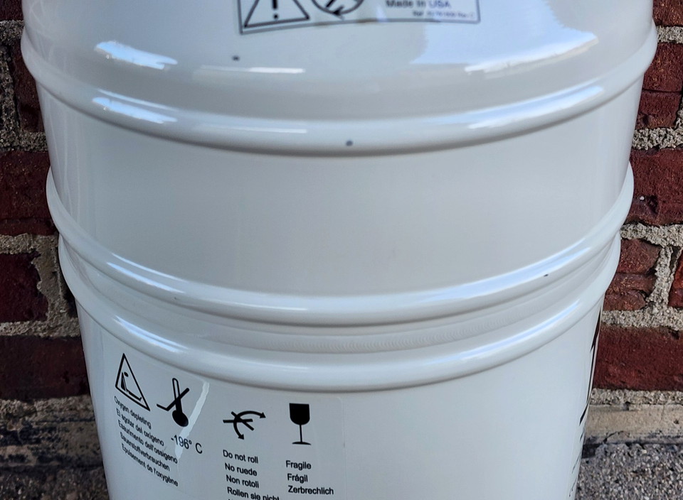 MVE Lab 10 Liquid Nitrogen Dewar Canister with Ladle - 10 Liters - Nice ...