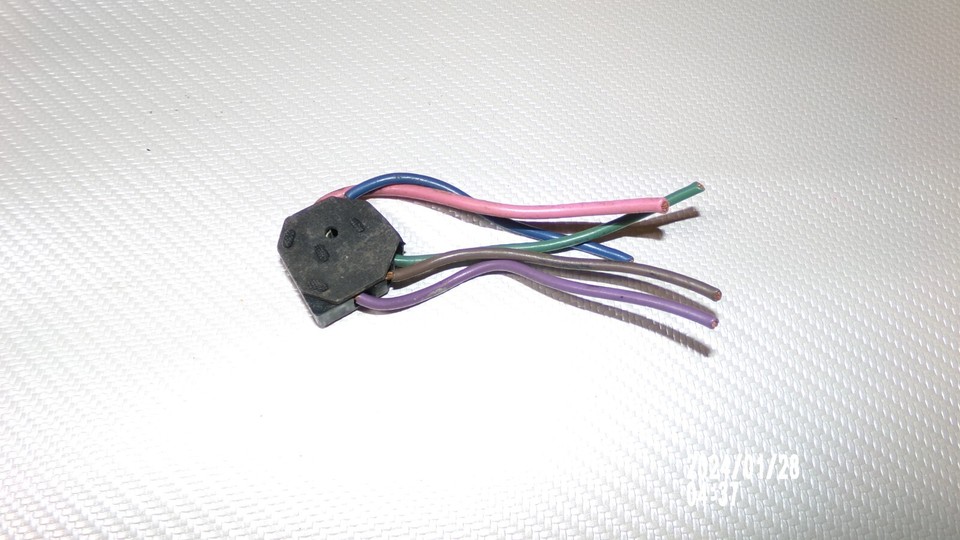 . GM Power Window Switch Wire Wiring Plug Connector Harness Pigtail ...