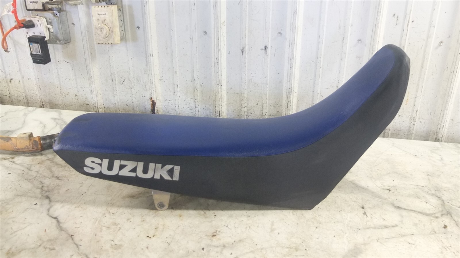 01 Suzuki DR650 DR 650 SE Seat | eBay