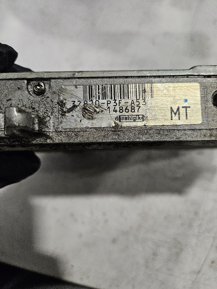 Engine ECM Electronic Control Module Canada Emissions Fits 97 CR-V 778 ...