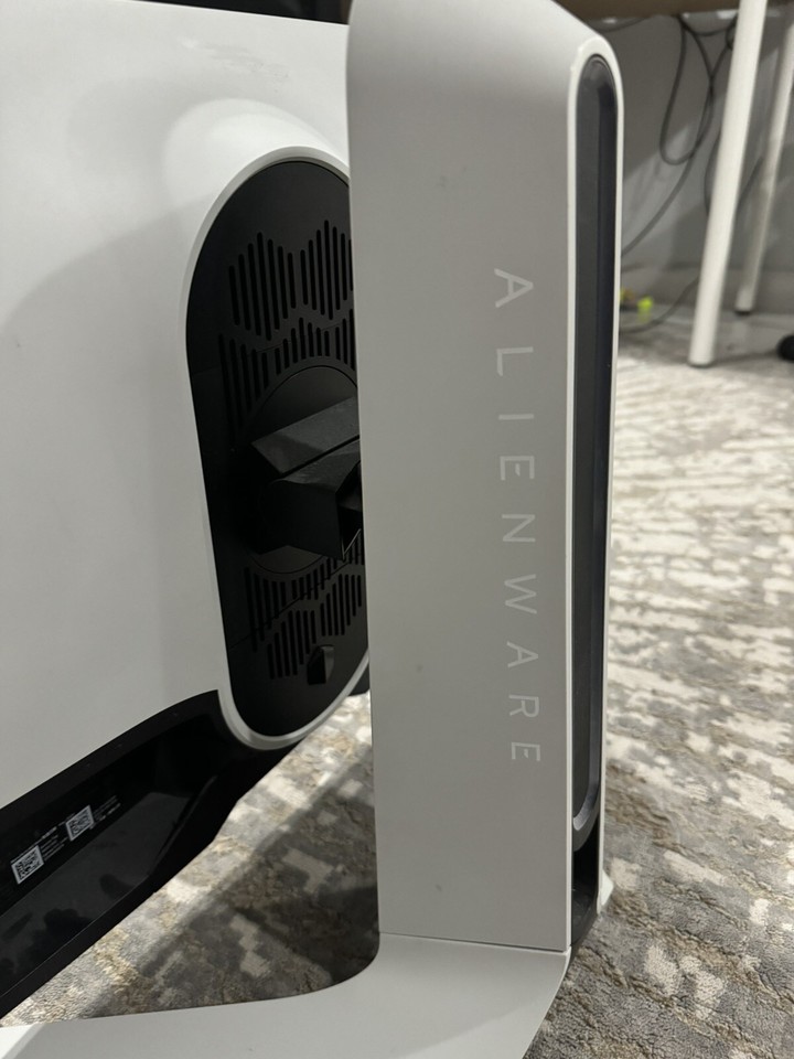 Alienware AW2720HF 27 inch Widescreen LCD Monitor 1ms Respone Time ...