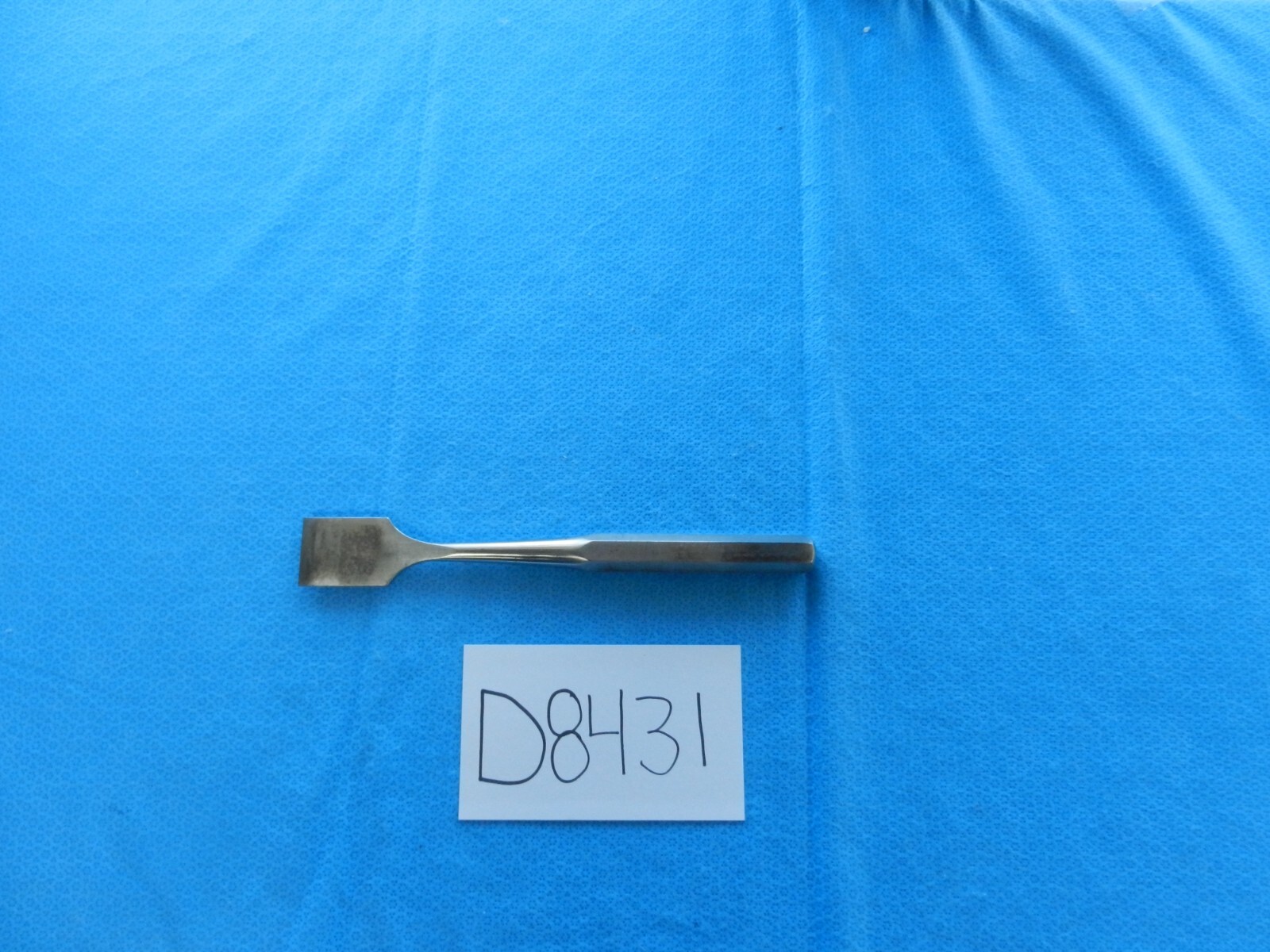 D8431 Richards Surgical Hibbs 1 1/4" Orthopedic Chisel 24cm Total ...