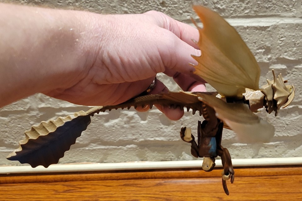 HTTYD Valka & Cloudjumper & Baby Dragons Spin Master Action Mini ...