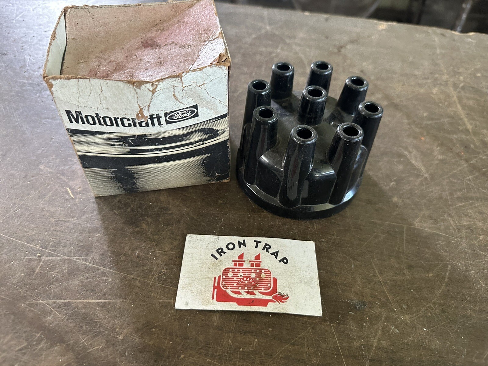 1957-1974+NOS+MOTORCRAFT+Distributor+Cap+Ford+Mercury+Edsel+V-8+Dh6+B7a ...
