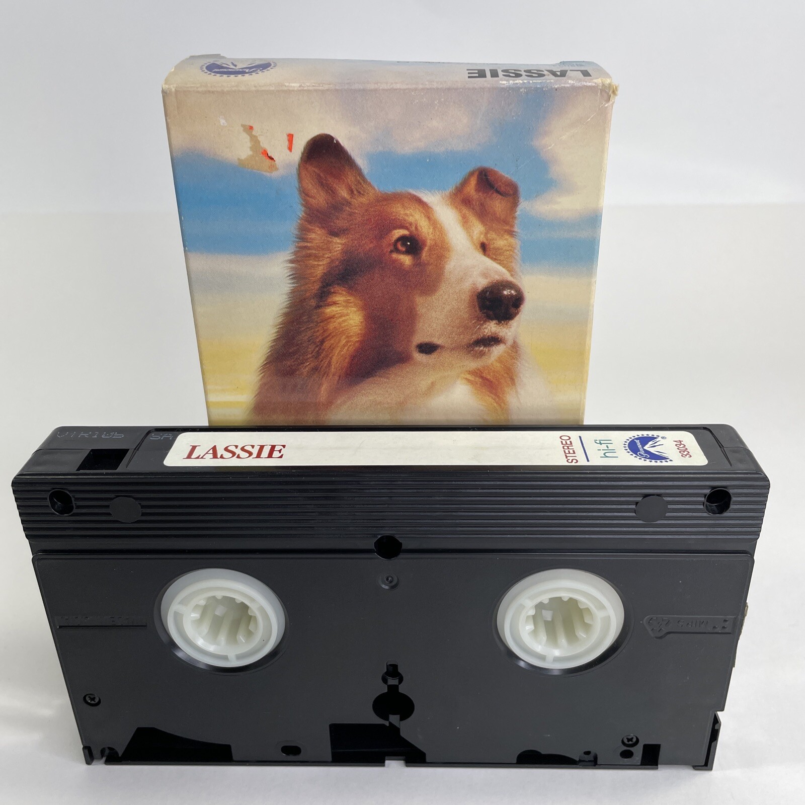 Lassie (VHS, 1994) Thomas Guiry, Helen Slater, Jon Tenney, Frederic ...