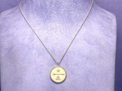 14K Yellow Gold Arrow Pyramid Star Medallion Pendant Necklace 0.05 ...