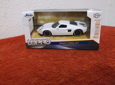 NEW JADA LOPRO 2005 FORD GT 2 DR COUPE in WHITE.01:64...RELEASED..2011 ...