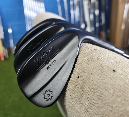 VOKEY SM7 BLACK NITRIDE 3 WEDGE SET 52-56-60 SPINE ALIGNED NEW BLACK ...