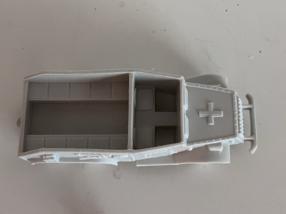 MARX BATTLEGROUND/DESERT FOX-LIGHT GRAY GERMAN APC W/DRIVER - VG MUST ...