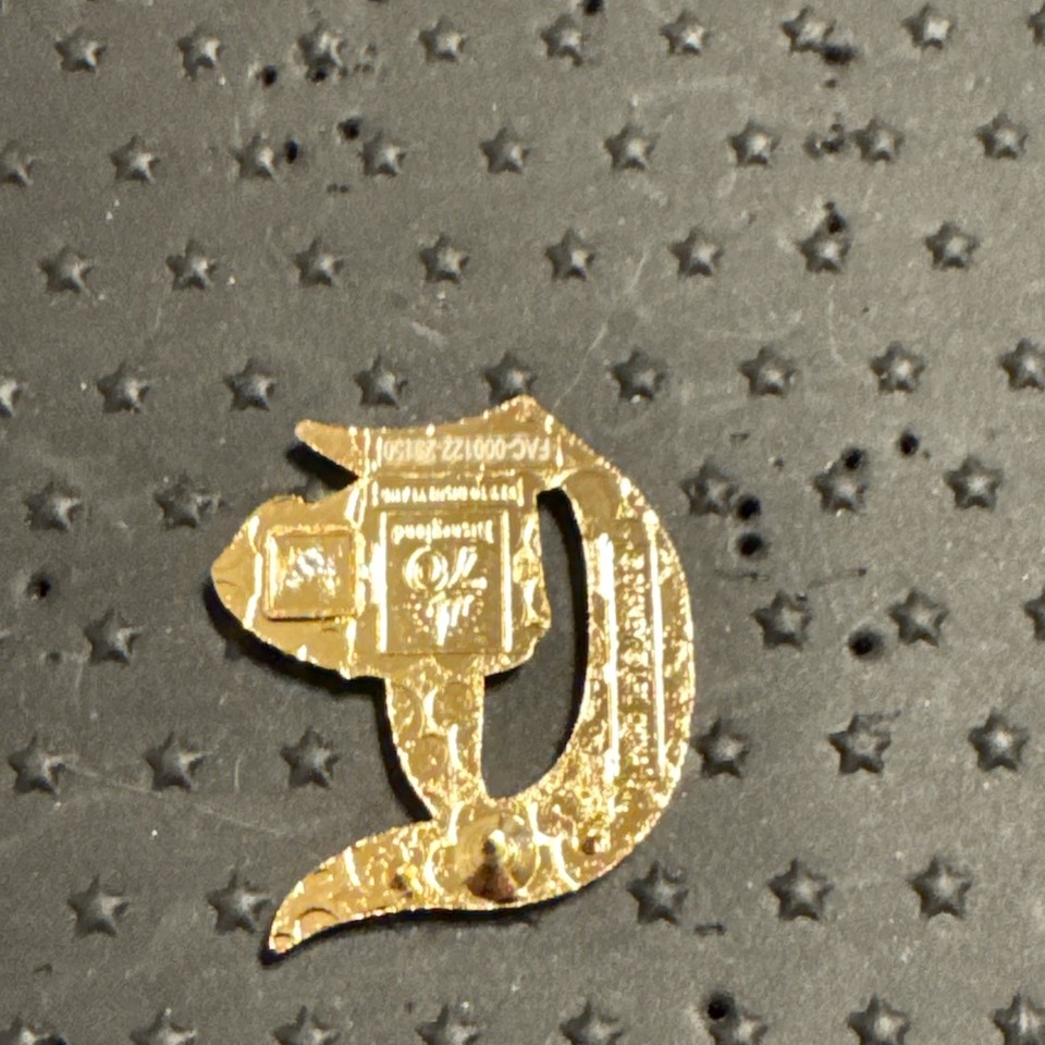 Disneyland D Millennium Falcon Key to Disneyland 70th Pin 2025 Gold ...