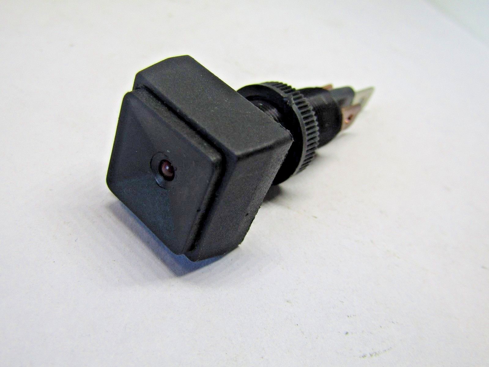 DS-1310 STANDARD RED LED ILLUMINATED Momentary PUSH BUTTON 3 PINS 12 ...