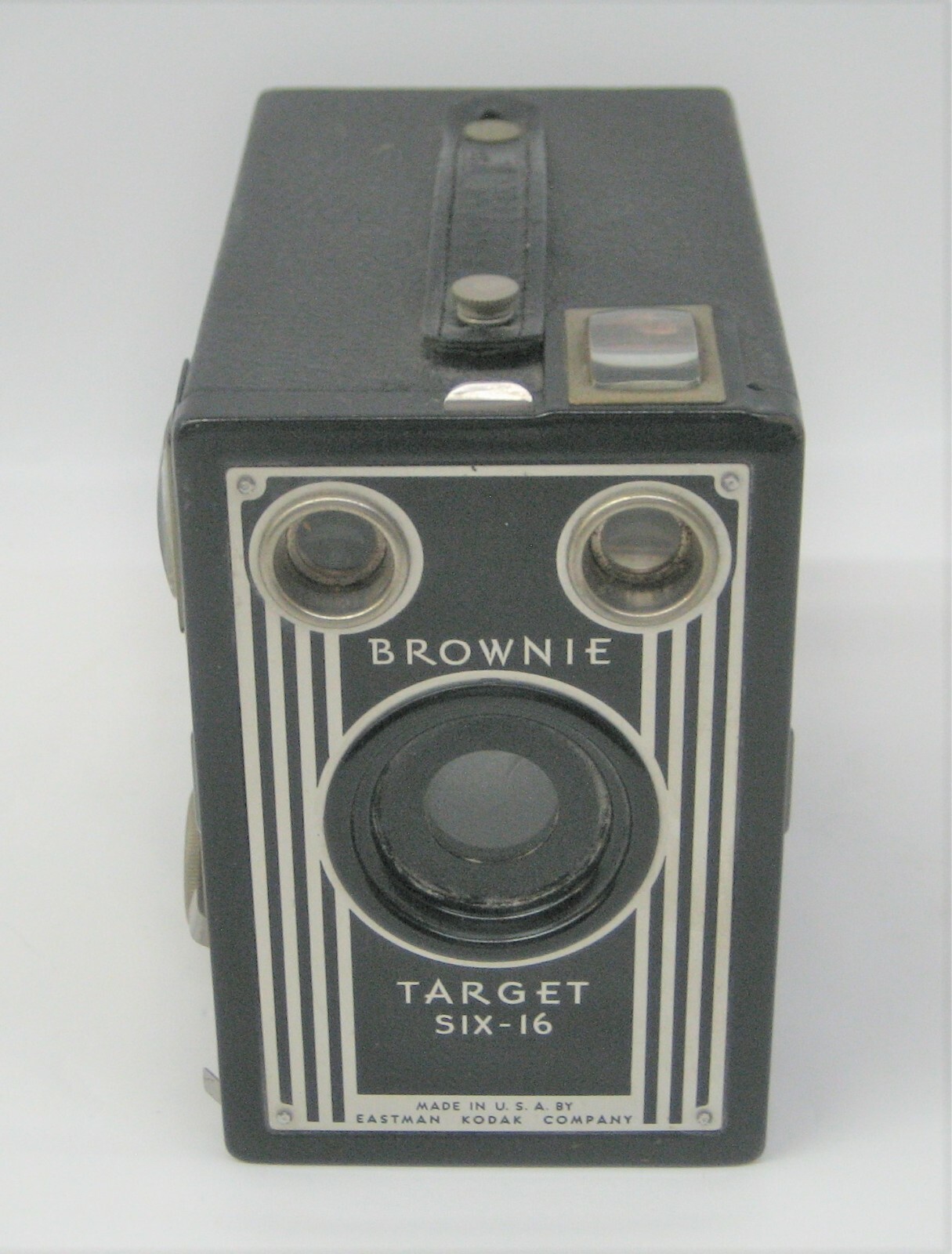 Brownie Target Six-16 Art Deco Box Camera - Eastman Kodak USA - 1940s ...