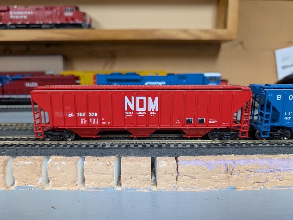 BV MIXED LOT (3) ATHEARN BLUE BOX 3 BAY PS HOPPERS: PATCHED CC CHICAGO ...