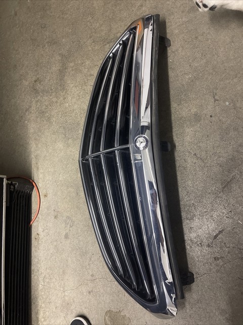 2010 - 2016 MERCEDES BENZ E Class A212 Upper Radiator Grille OEM ...