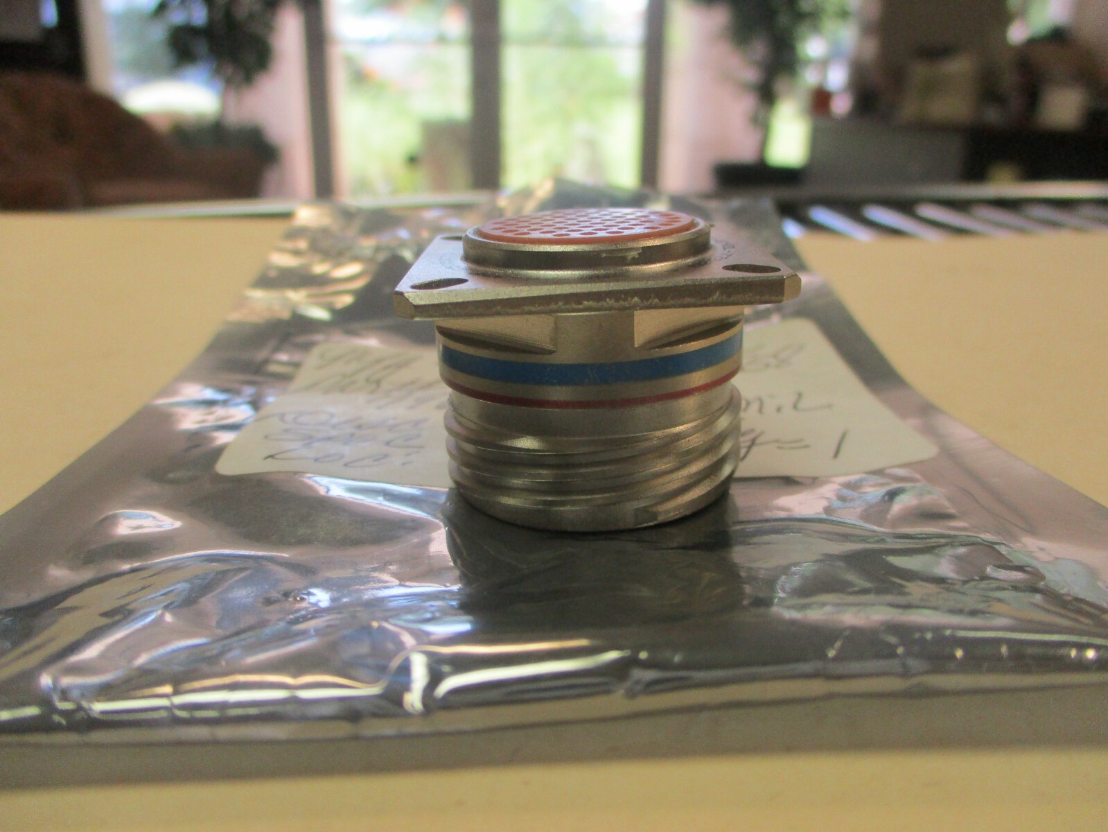 Amphenol 77820 (91-558796-35P) New Circular MIL Spec Connector | eBay