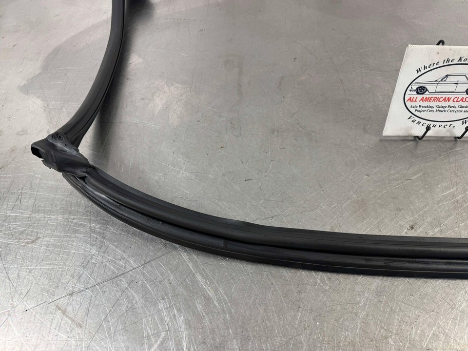 1997-04 C5 Corvette Windshield Weatherstrip Weather Strip Seal A-Pillar ...