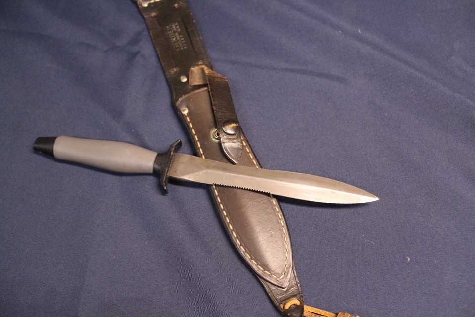 Gerber Mark 2 serial number 049616 serrated blade Black Sheath. Year ...