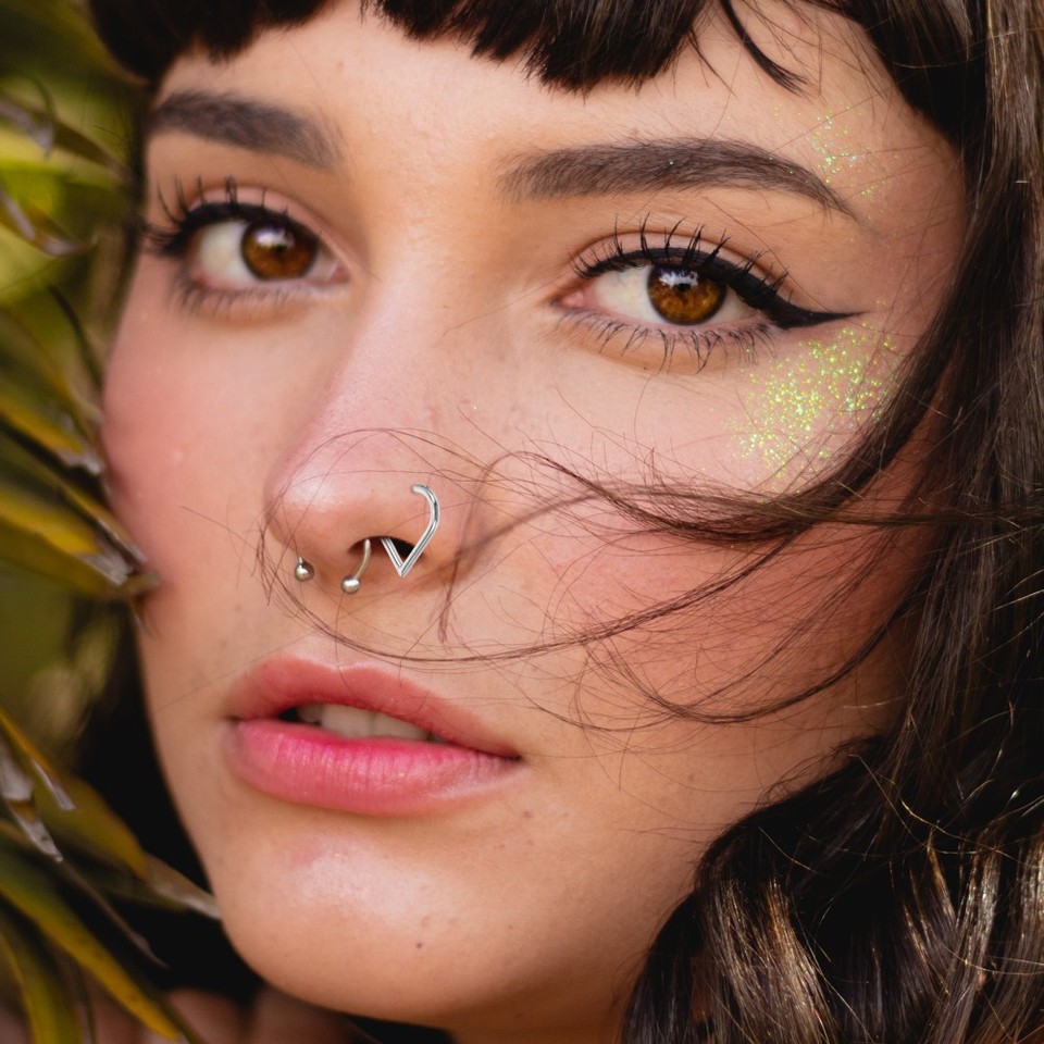 4 Pcs Heart Shaped Nose Titanium Steel Piercing Jewelry for Women ...