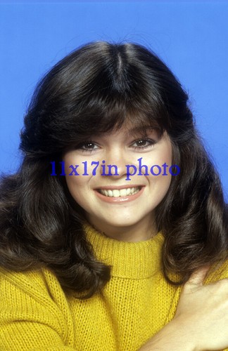 #917,VALERIE BERTINELLI,one day at a time,11in X 17in POSTER SIZE PHOTO ...