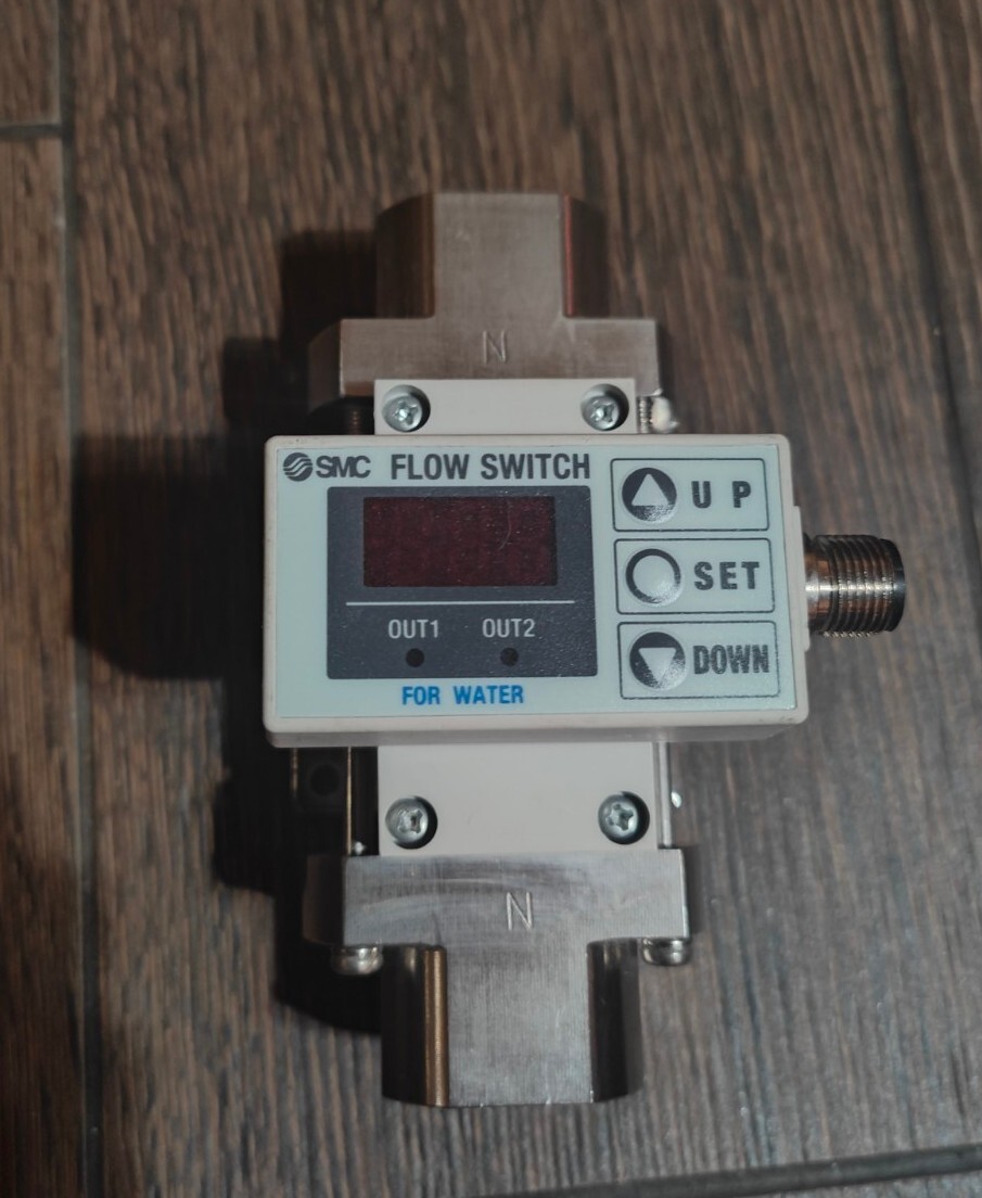 SMC Flow Switch for Water PF2W740-N06-67N | eBay