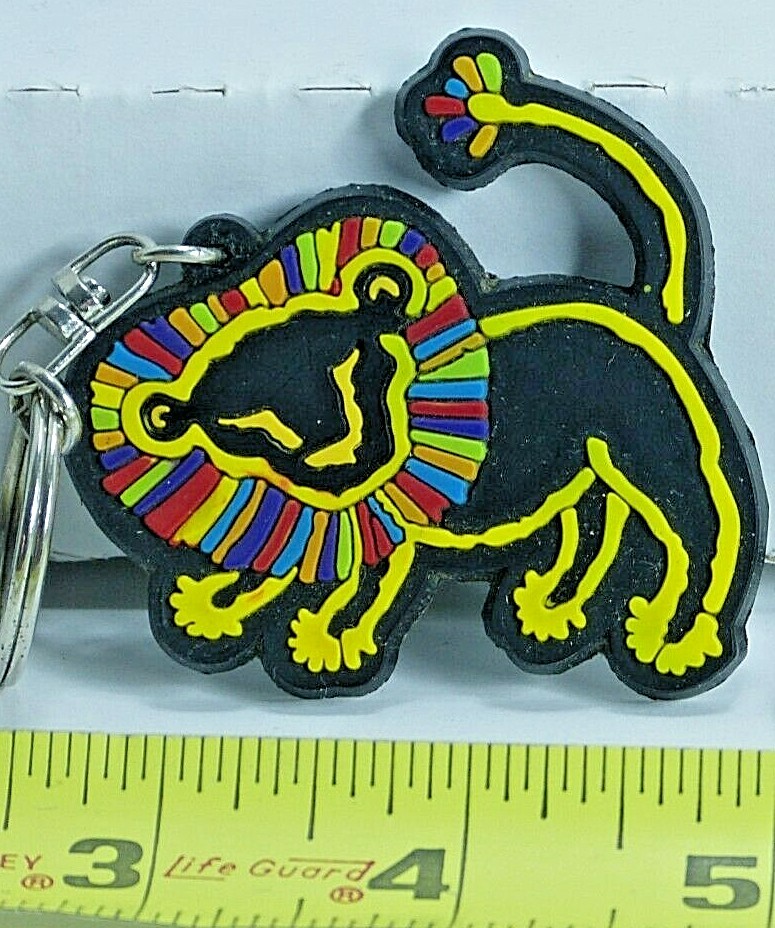 Lot Disney The Lion King Keyring, Spinning Koala Keyring & Busch ...