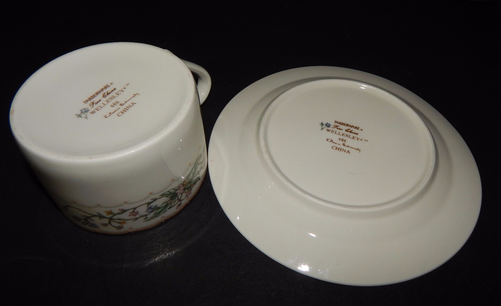 Wellesley by Farberware 486 Flat Cups & Saucers Katherine Babanovsky ...