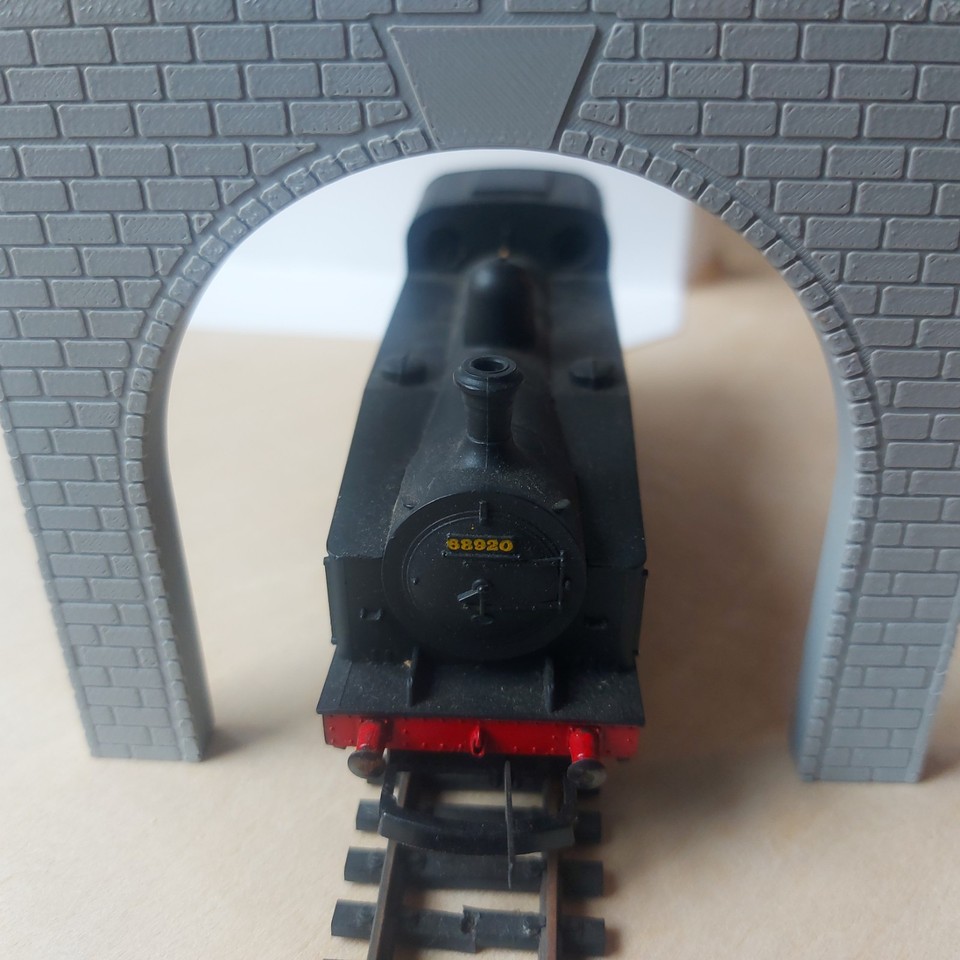 2 X Brickwork Railway Tunnel Single Track OO Gauge Model Train Portal ...