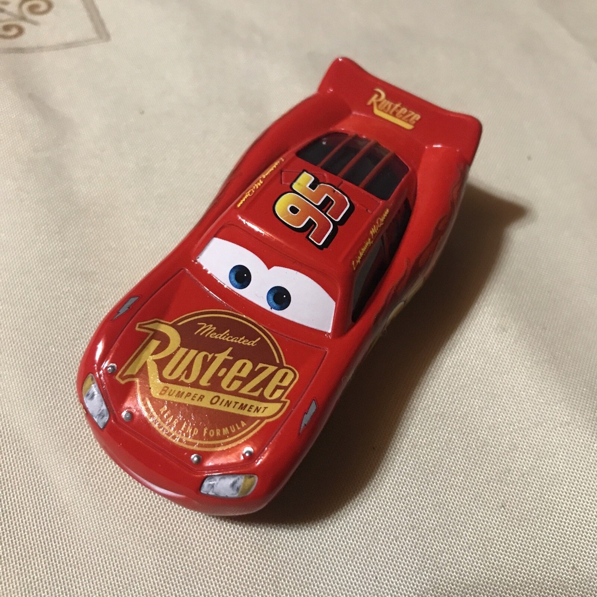 Logotipo De Disney Cars 95