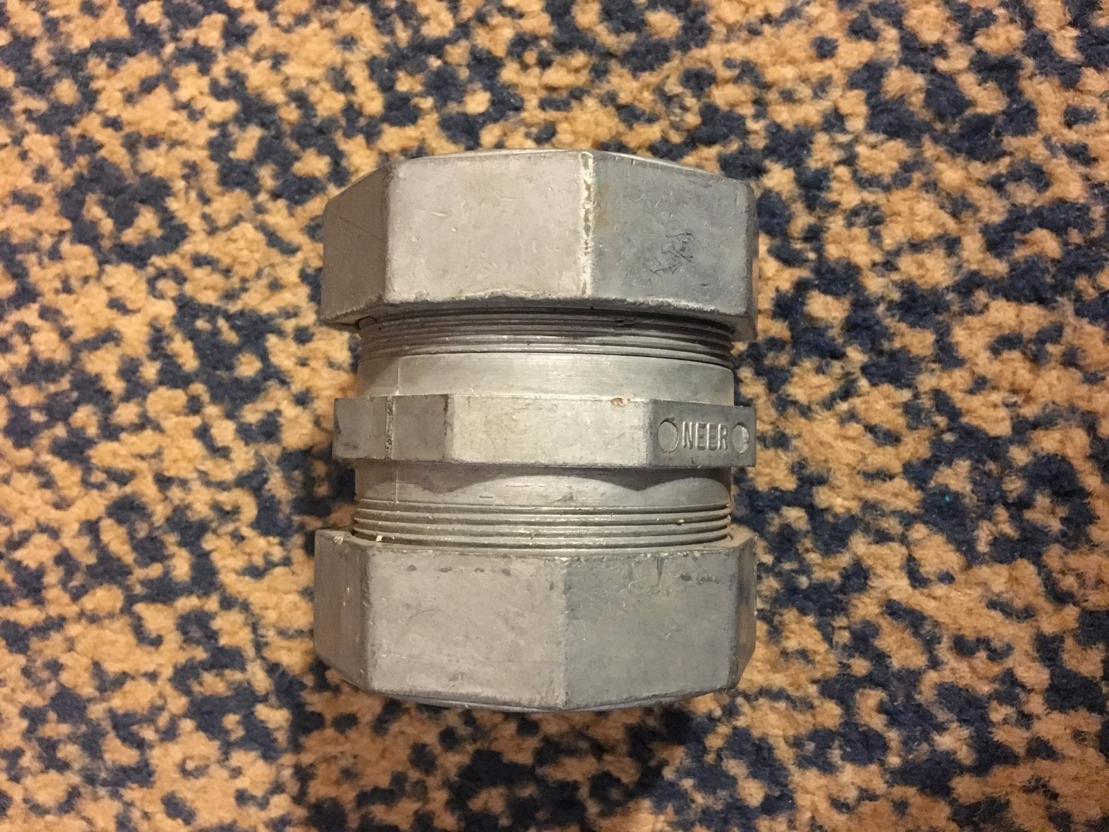 NEER 2-Inch EMT Compression Fitting | eBay