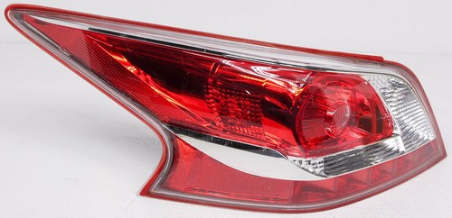 OEM Nissan Altima Sedan Left Driver Side Halogen Tail Lamp 26555-3TA0B ...
