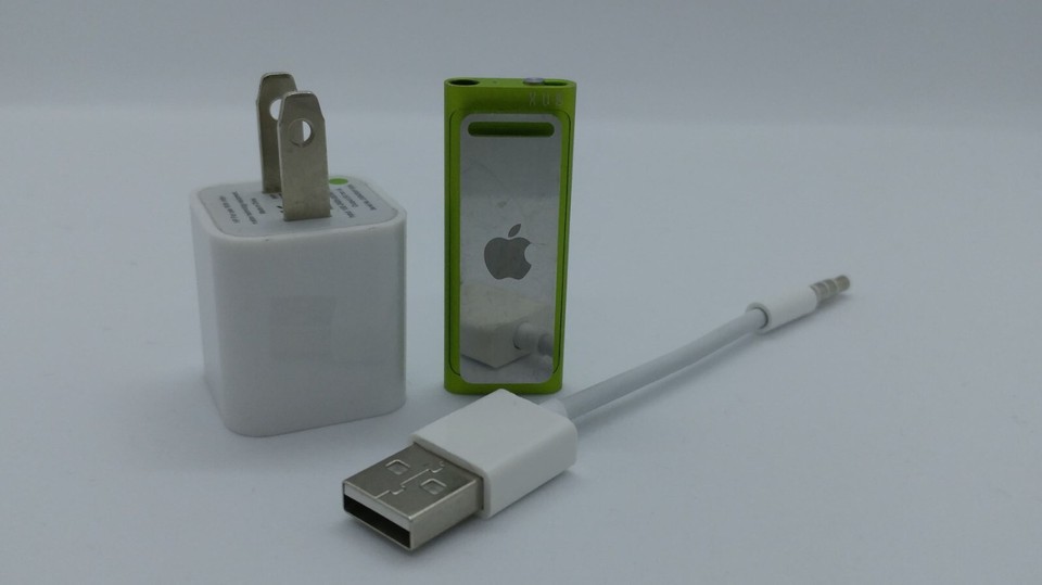 Apple iPod shuffle 3rd generation 2gb and 4gb | eBay