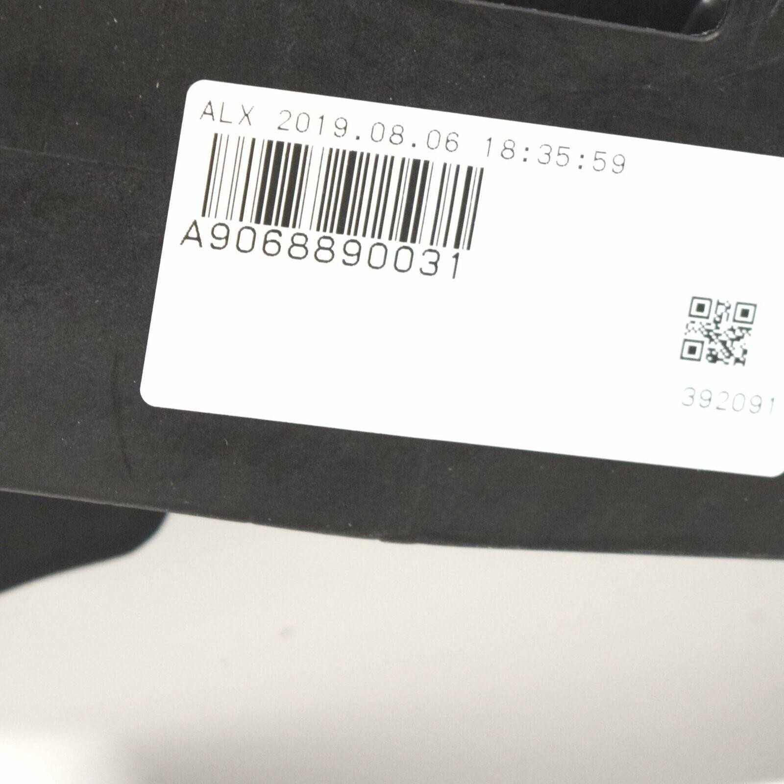 OEM Mercedes-Benz SPRINTER 906 Radiator Left Bracket A9068890031 ...