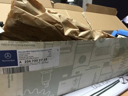 Mercedes Benz W 204Türschloß Hinten Links 2047302735 Neuteil Lagerware ...