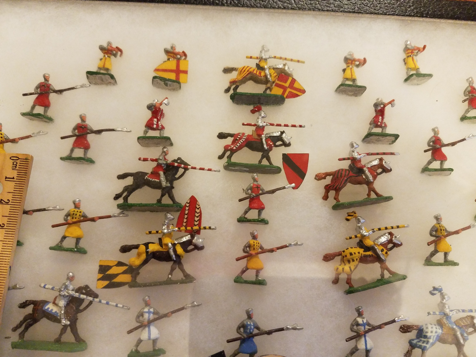 Painted Scruby 20mm/1 Inch Medieval Knights Agincourt Two Cases | eBay