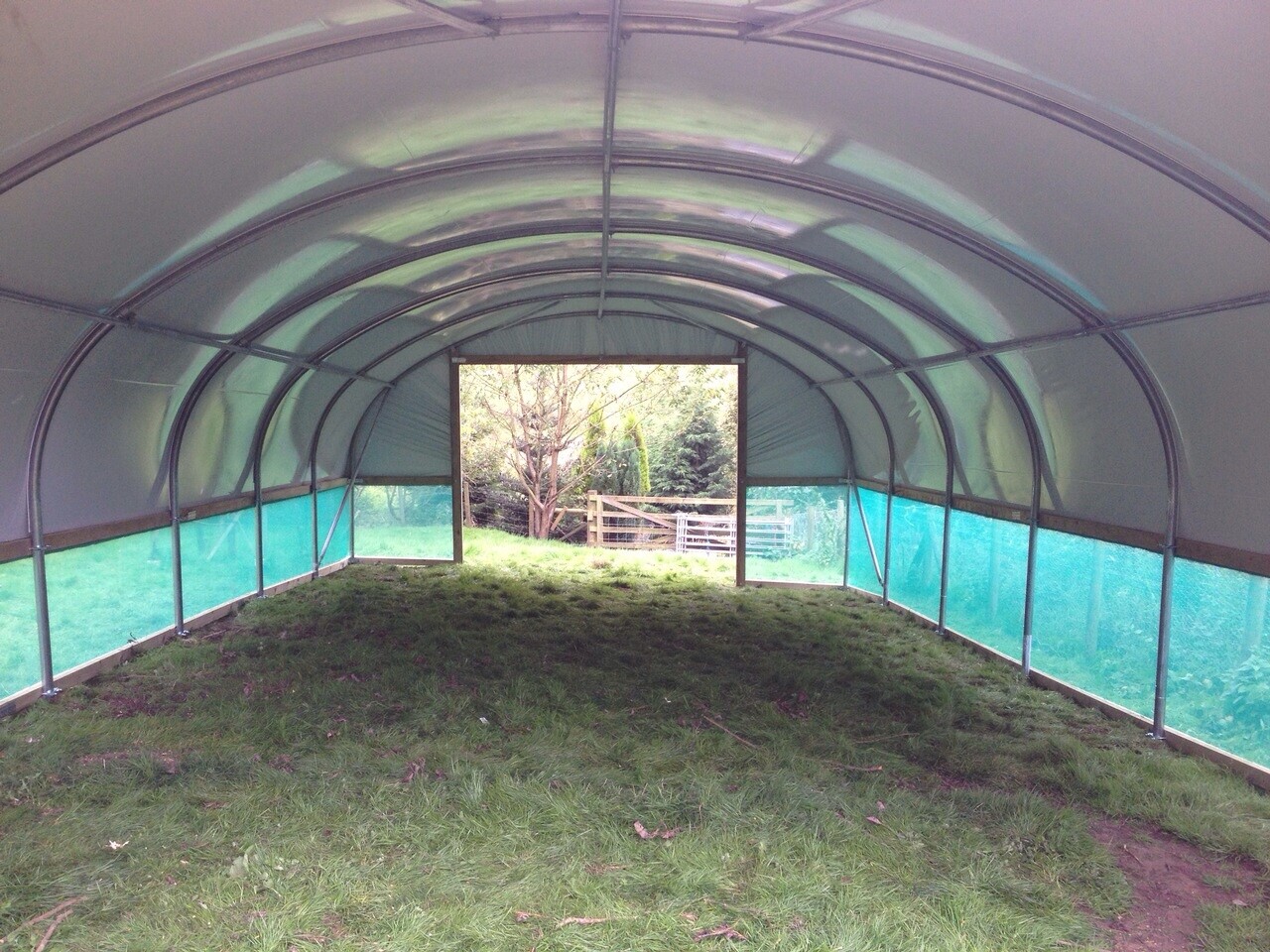 Sheep Shelter Polytunnel Sheep House Field Livestock Shelter Barn ...