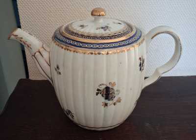 Caughley Dresden Flower Pattern Teapot 18th century | eBay