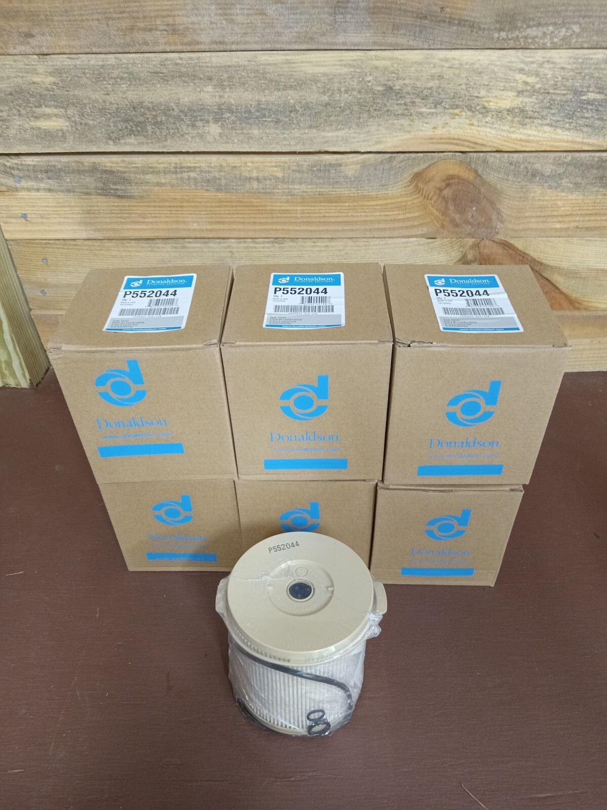 DONALDSON P552040 - Fuel filter cross reference