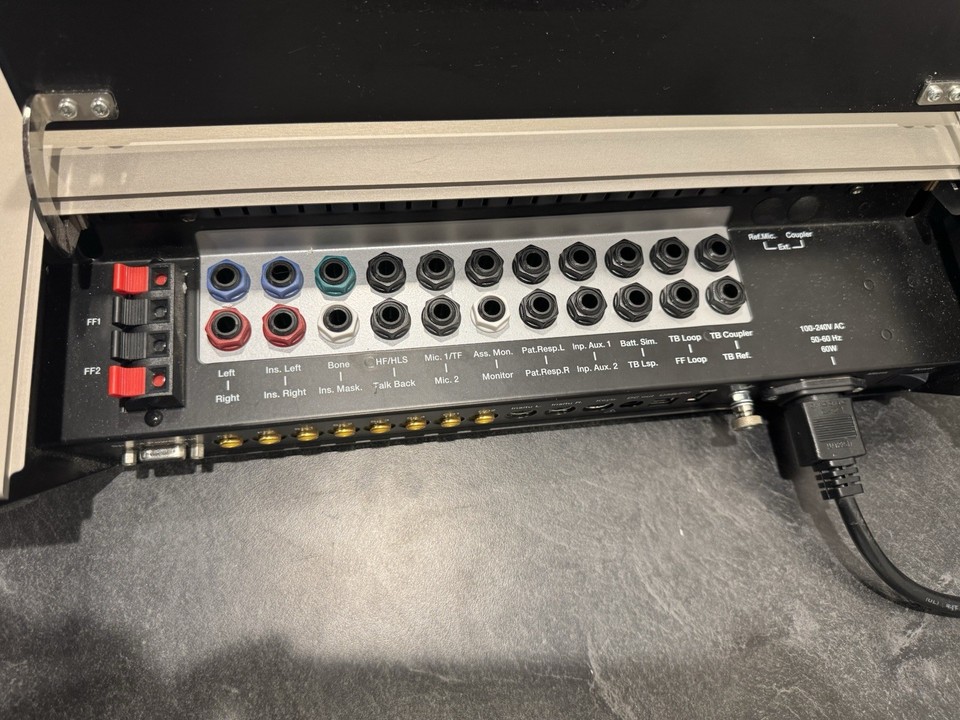 Interacoustics Equinox, PC Based Audiometer w/ NEW Calibration ...